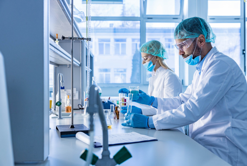 Laboratory Fume Hoods - Specialty Solutions